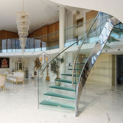 Modern Design Interior Curved Staircase With Tempered Glass Railing