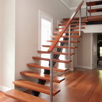 Modern Design Steel Beam Stringer Open Riser Staircase