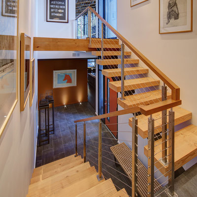 Modern Design Steel Beam Stringer Open Riser Staircase