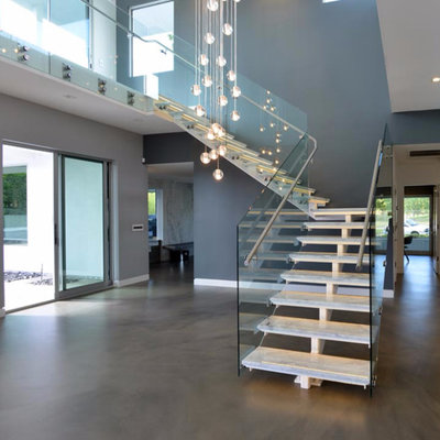 Luxury Solid Wood Treads Mono Beam Staircase Design Open Riser Staircase