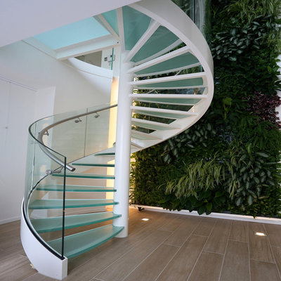 Modern Stylish Tempered Glass Steps Stainless Steel Spiral Stairs Curved Staircase For Villa