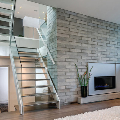 Customized Indoor U Shape Steel Wood Staircase Design For Villa