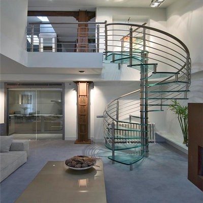 Luxury Glass Tread Stainless Steel Railing Indoor Use Spiral Staircase