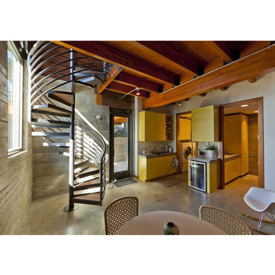 Indoor Cheap Wooden Steel Wrought Iron Railing Handrail Design Used Spiral Staircase Prices