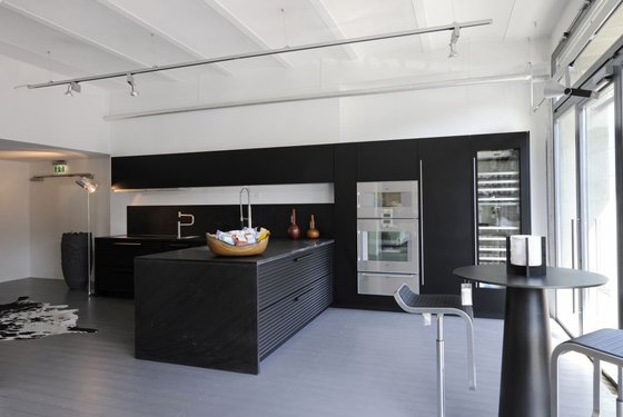 Black White MDF Kitchen Cabinets With Painting Finish Traditional Kitchen Cabinets