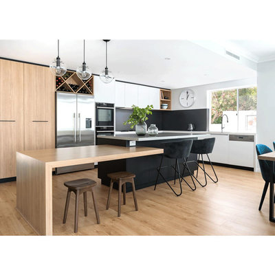 White Lacquer Kitchen Cabinets Integrated With Wood Grain Kitchen Cabinets