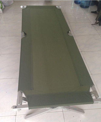 Olive Green Nylon Fabric Army Camping Bed Foldable Aluminum Alloy
