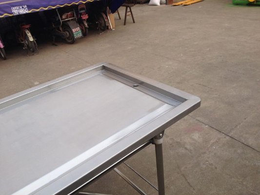 Stainless Steel Movable Simple Body Dissecting Table with Four Wheels