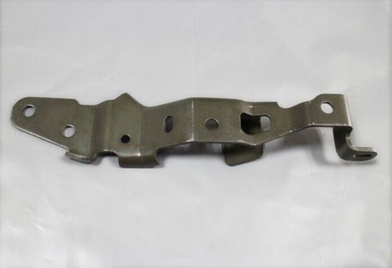 China Deep Draw Accurate Progressive Stamping Hot Galvanized / Polishing Surface Treatment supplier