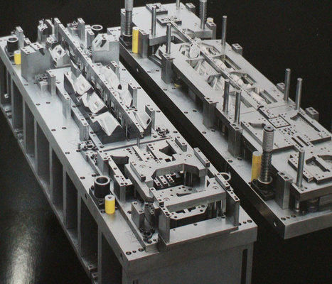 China Progressive Die Components , Electro Zinc / Nickel Plated Sheet Metal Stamping Dies supplier