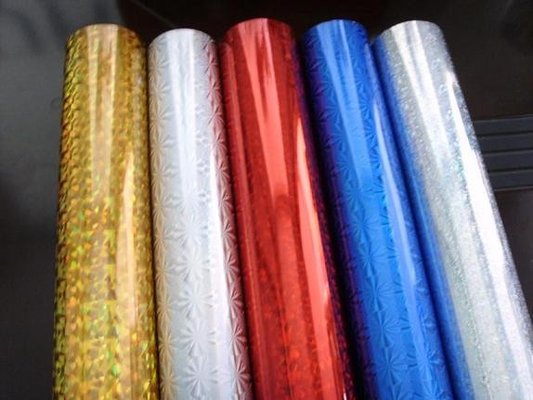 China Silver Hot Stamp Foils Holographic Film Paper For Gift Wrapping supplier