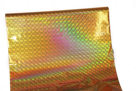 China Food Packing Gold Holographic Stamping Foil 12Micron Thickness supplier