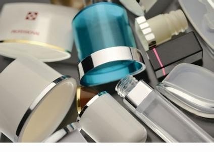China Cosmetic Bottle Plastic Silver Transfer Foil 120Meter Length supplier