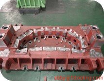 China Stage die, line die for automotive part stamping supplier