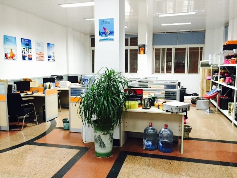 Yiwu Hengxin Cases & Bags Co.,Ltd