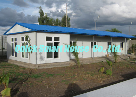 Sandwich Panel Prefabricated House Portable For Temporary Housing