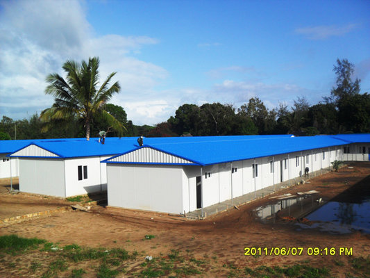 Simple Temporary Site Prefabricated Accommodation , Labor Portable Temporary Housing