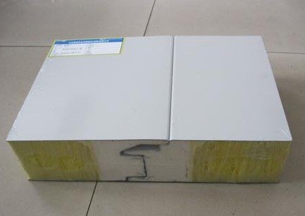 Durable Insulated Sandwich Panels , Rockwool Sandwich Panel With Pu Sealing