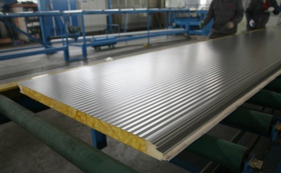 Durable Insulated Sandwich Panels , Rockwool Sandwich Panel With Pu Sealing