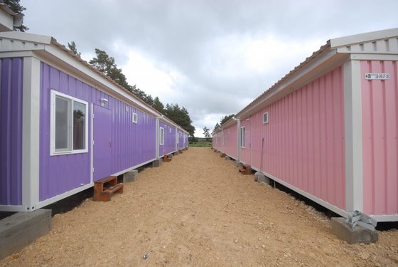 Prefabricated Folding Container House , Affordable Prefab Houses