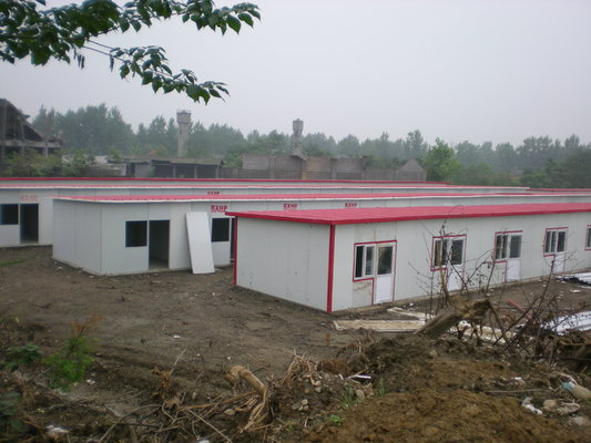 Color Steel Prefabricated Accommodation For Constructions Camping