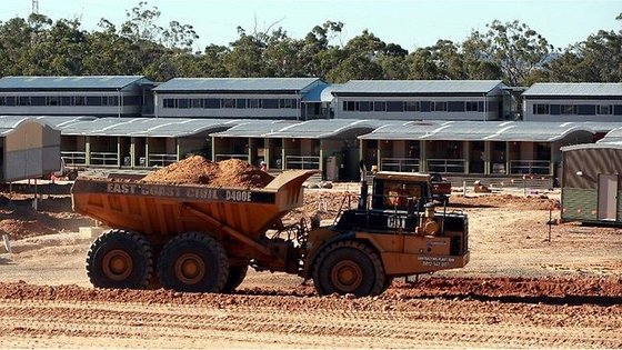 Light Steel Prefabricated Accommodation , Durable Prefab House Building