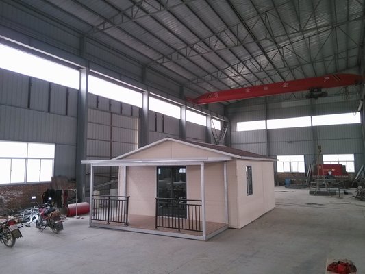 Prefabricated Light Steel Structure House , Pre Engineered Metal Buildings