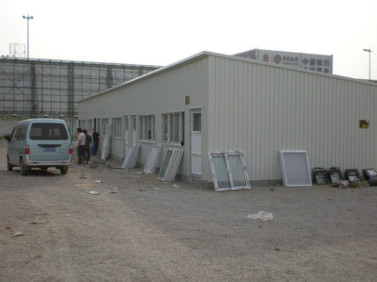 Light Steel Prefabricated Accommodation For Labors In Construction Field
