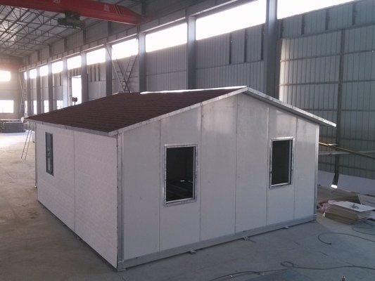 Strong Anti-rust Light Steel Structure House Prefabricated With Flexible Layout