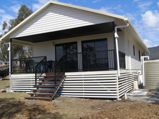 Strong Anti-rust Light Steel Structure House Prefabricated With Flexible Layout