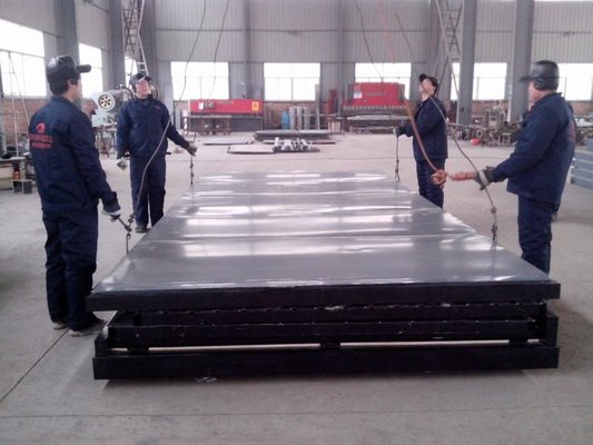 Flexible Eco Friendly Steel Carport Garage For Family , Prefabricated House