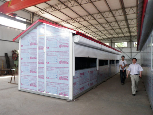 Sloping Roof Prefabricated House With Steel Chassis Rustproof