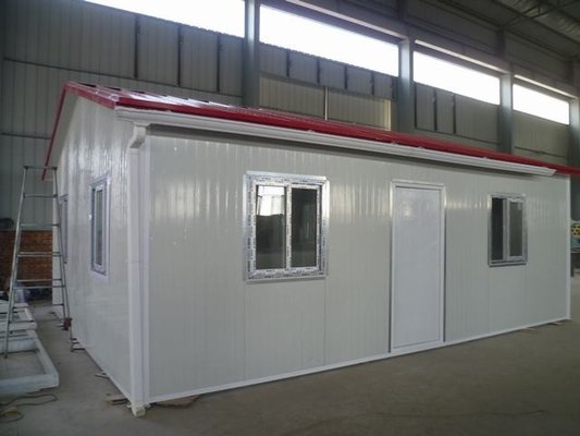 Sandwich Panel Metal Building Homes , Mobile Light Steel Structure Villa