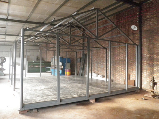 Sandwich Panel Prefabricated House , Beach Holiday Modern Prefabricated Homes