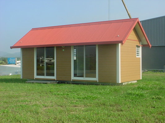 Strong Steel Structure Prefabricated House With Sandwich Panel