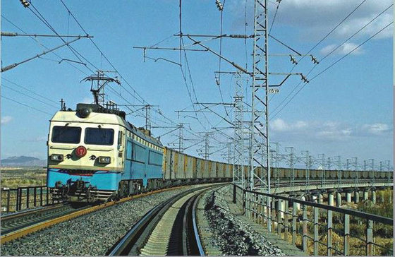 Suspension Anti - Seismic Steel Building Structures For Electrical Railway Steel Poles