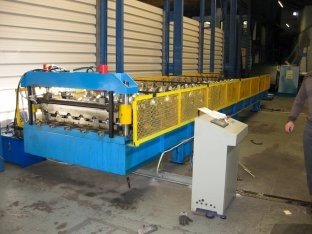 Roof Panel Roll Forming Machine With Hydraulic Cutting Type For Steel-structure Warehouse