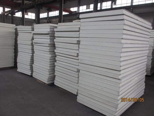 Lightweight  Insulated Metal Wall Panels / Corrugated Steel Roofing