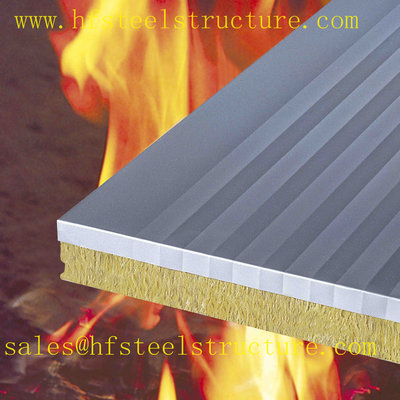 Automatic Assembly Line Metal Roofing Sheets Polyurethane Insulation Sandwich Panel