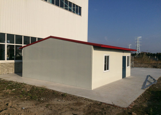 Modern Light Weight Steel Prefab Bungalow Units Non-Shrinking For Small Family