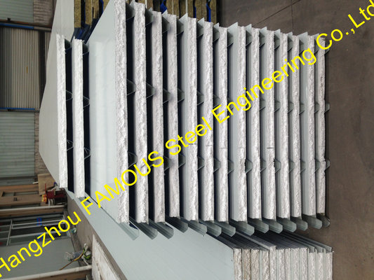 Building EPS Insulated Sandwich Panels Fireproof With Light Weight