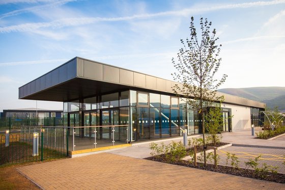 Insulated Sandwich Panel Steel Fabrications Villa Providing Comfortable Home