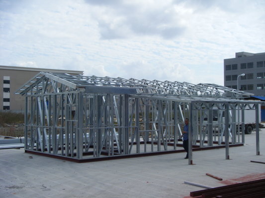 Wind Resistance Prefabricated Foldable Mobile House / Steel Warehouse Storage