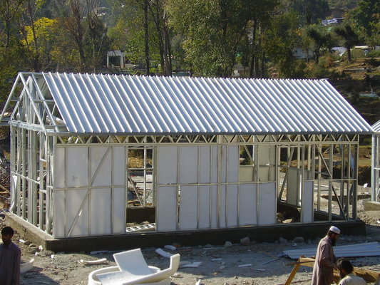 Yellow Modular Homes / Light Steel Frame Prefab House Kits For Living