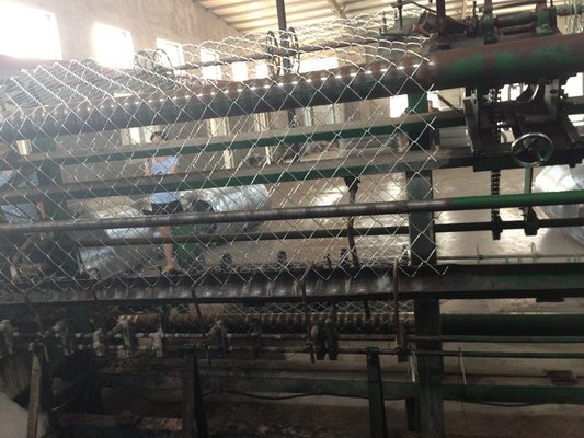 Chain Link Fence Galvanized Iron Wire Mesh Stainless Steel Knuckly Twist Type supplier