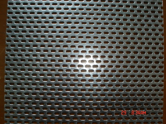 SUS304 316 Stainless Steel Perforated Sheet With 60 Degree Staggered supplier