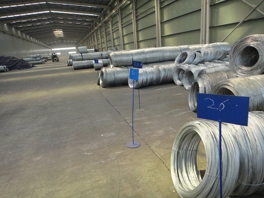 SWG10 Hot-dipped Galvanized Iron Wire construction binding / building Wire supplier