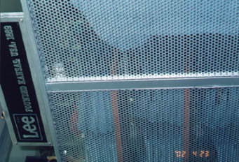 Decorative SUS304 316 Stainless Steel Perforated Sheet High Security Fencing supplier
