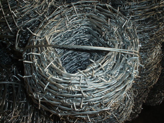 PVC Coated Hot-Dipped Galvanized Iron Wire , Railways / Highway Fence Barbed Wire supplier