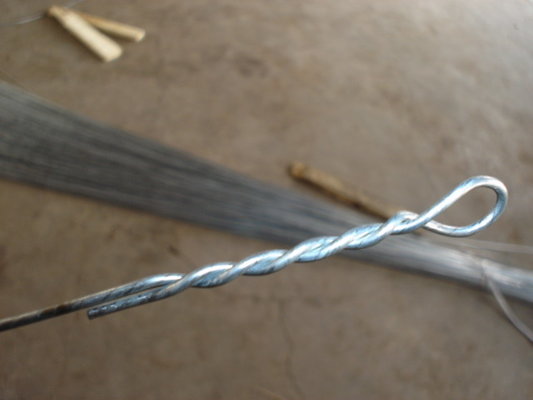 Hot-Dipped Galvanized Iron Wire Binding Double Loop Tie Wire 6" - 22" supplier